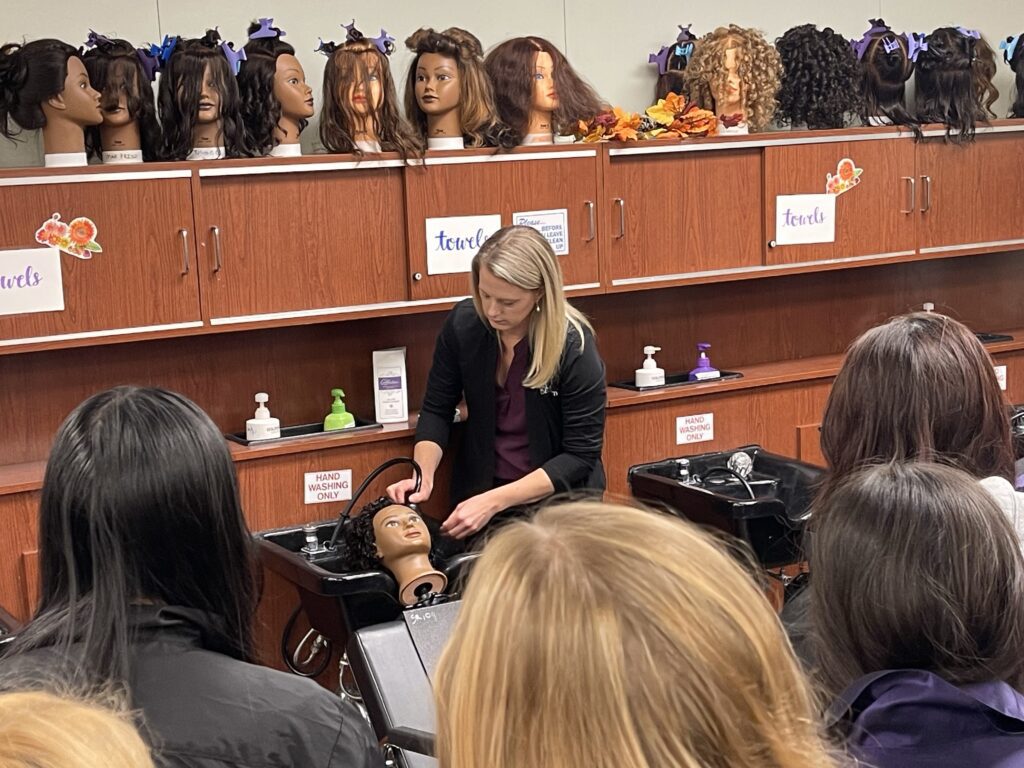 PROFESSIONALS - Curl Evolution